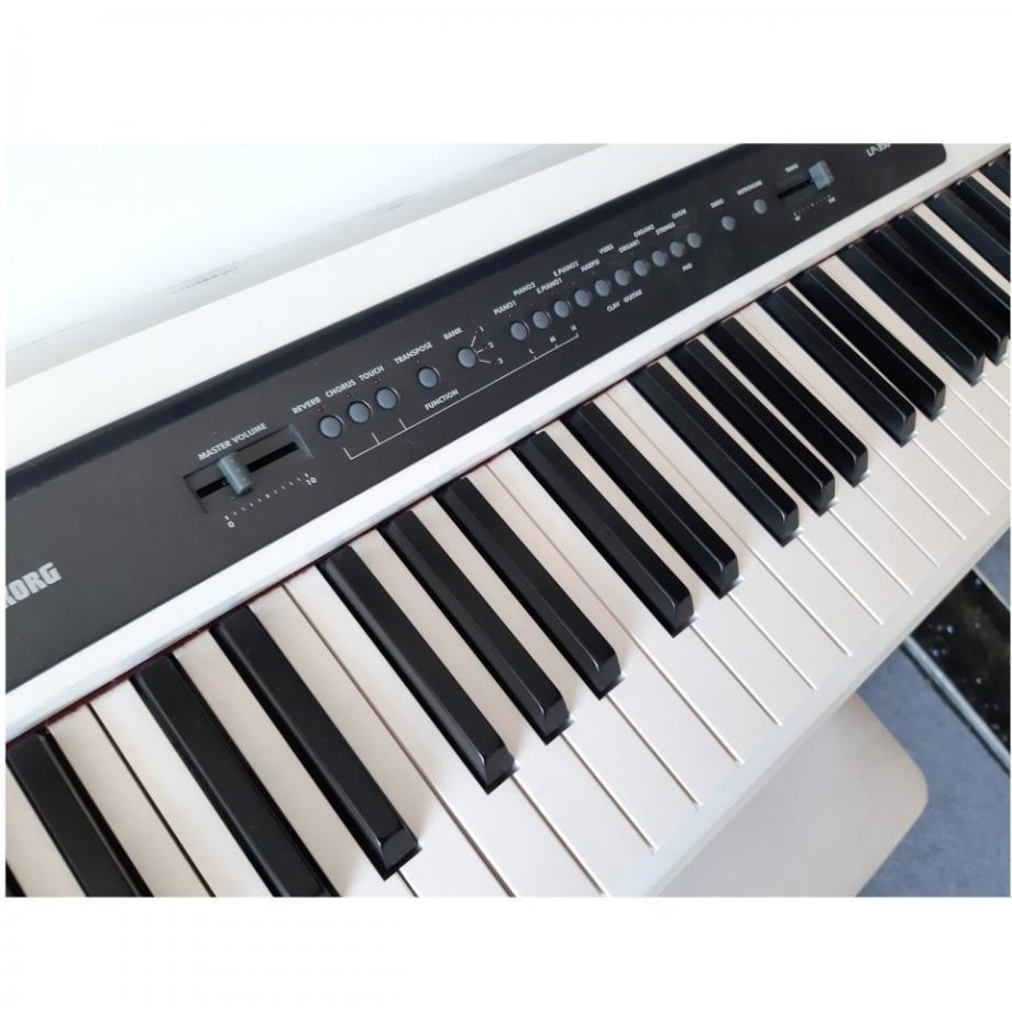 Review đàn piano Korg LP-350 chính hãng